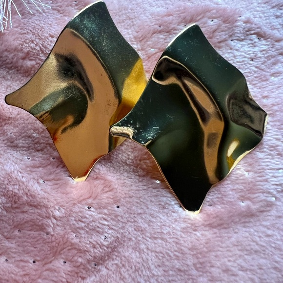 Accessories | Gold Wavy Metallic Earrings | Poshmark